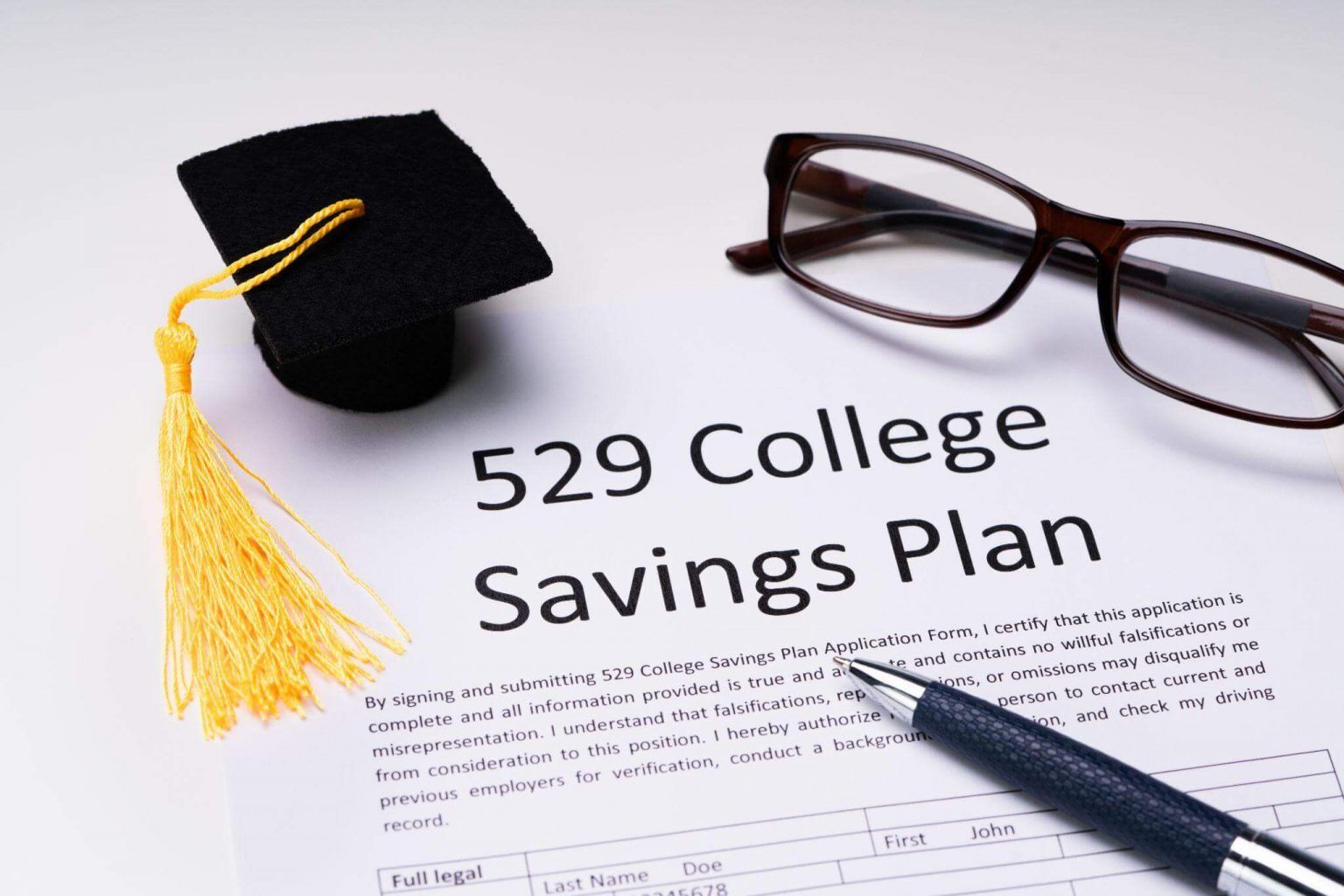 Pros and Cons of 529 Plans for College Savings